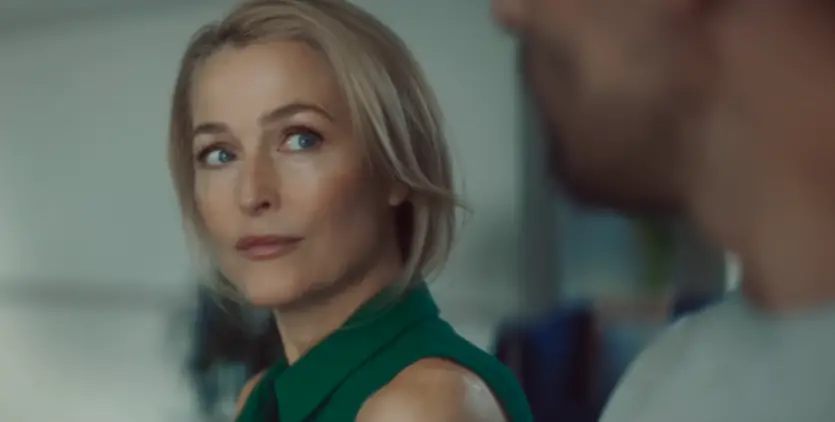Gillian Anderson encounters Mexico City for new Sofitel campaign - More ...